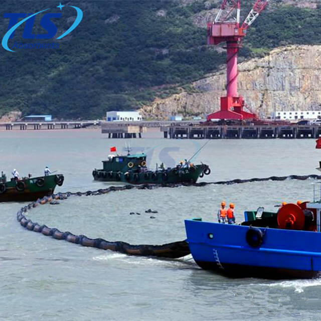 Offshore Oil Float Rubber Containment Boom For Spill Control from China ...